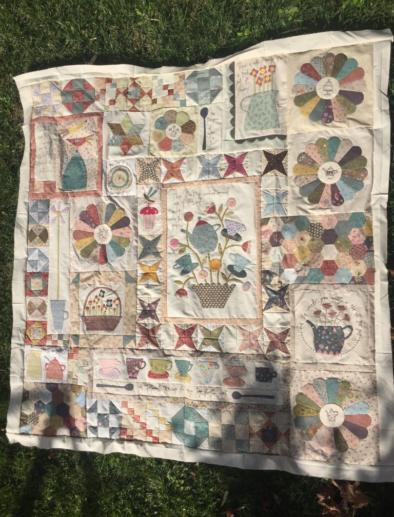 Quilt Gossip in the Garden casi casi - Elisa Vaca